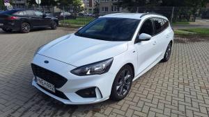 White Ford Focus 2019 in Vilnius, with an engine capacity of 1.50 L and mileage of 171 thousand km for 9900 €, photo  on AUTOMOTO.COM.LV