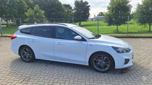 White Ford Focus 2019 in Vilnius, with an engine capacity of 1.50 L and mileage of 171 thousand km for 9900 €, photo 6 on AUTOMOTO.COM.LV