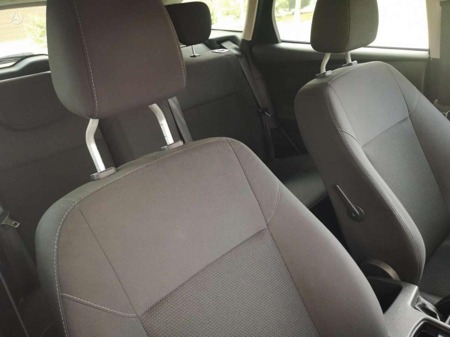 Balts Ford Focus 2019 Klaipėda, ar dzinēja tilpumu 1.50 L un nobraukumu 200 tūkst. km par 5950 €, foto 21 vietnē AUTOMOTO.COM.LV
