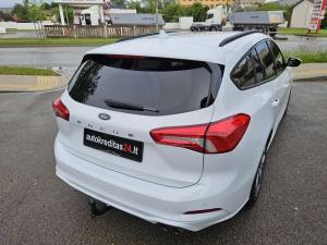 White Ford Focus 2019 in Siauliai, with an engine capacity of 1.00 L and mileage of 186 thousand km for 7400 €, photo 6 on AUTOMOTO.COM.LV