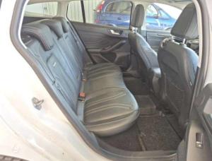 White Ford Focus 2019 in Kaunas, with an engine capacity of 2.00 L and mileage of 226 thousand km for 6999 €, photo 7 on AUTOMOTO.COM.LV