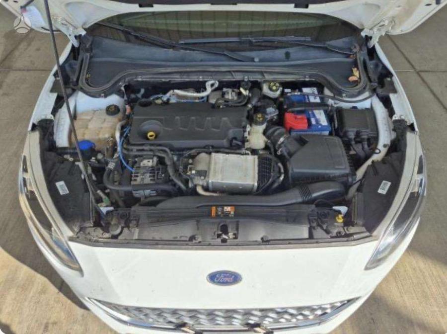 White Ford Focus 2019 in Kaunas, with an engine capacity of 2.00 L and mileage of 226 thousand km for 6999 €, photo 8 on AUTOMOTO.COM.LV