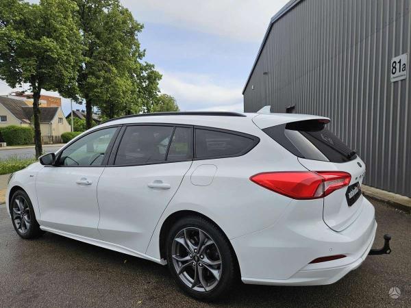 Balts Ford Focus 2019 Šauļi, ar dzinēja tilpumu 1.00 L un nobraukumu 186 tūkst. km par 7400 €, foto 7 vietnē AUTOMOTO.COM.LV