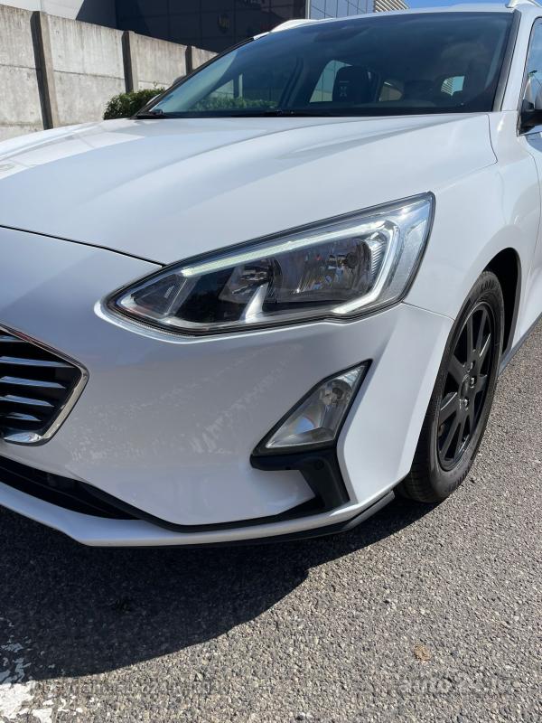 Balts Ford Focus 2019 Tallina, ar dzinēja tilpumu 1.50 L un nobraukumu 170 tūkst. km par 7750 €, foto 3 vietnē AUTOMOTO.COM.LV