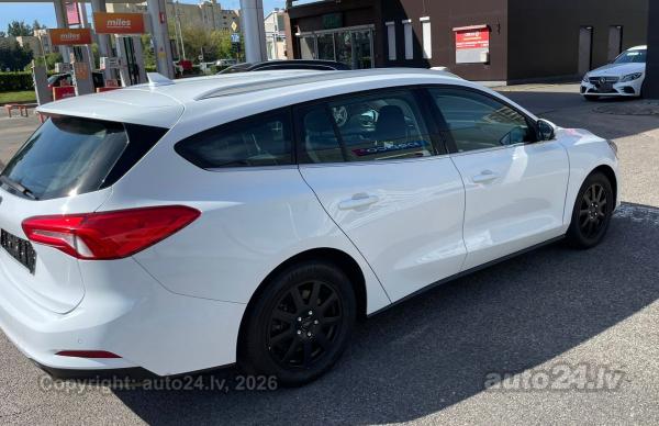 Balts Ford Focus 2019 Tallina, ar dzinēja tilpumu 1.50 L un nobraukumu 170 tūkst. km par 7750 €, foto 7 vietnē AUTOMOTO.COM.LV