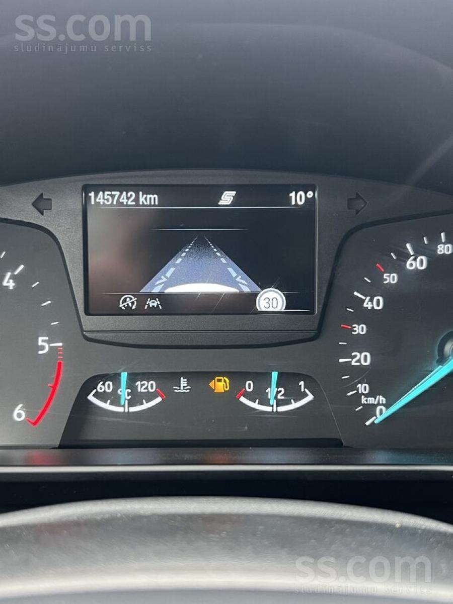 Balts Ford Focus 2019 Rīga, ar dzinēja tilpumu 1.50 L un nobraukumu 145 tūkst. km par 7500 €, foto 17 vietnē AUTOMOTO.COM.LV