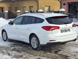 White Ford Focus 2020 in Taurage, with an engine capacity of 1.50 L and mileage of 245 thousand km for 6800 €, photo 3 on AUTOMOTO.COM.LV