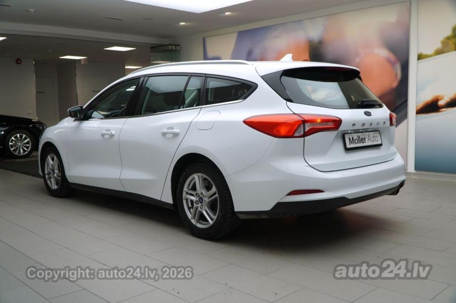 Balts Ford Focus 2020 Tallina, ar dzinēja tilpumu 1.00 L un nobraukumu 85 tūkst. km par 11900 €, foto 7 vietnē AUTOMOTO.COM.LV
