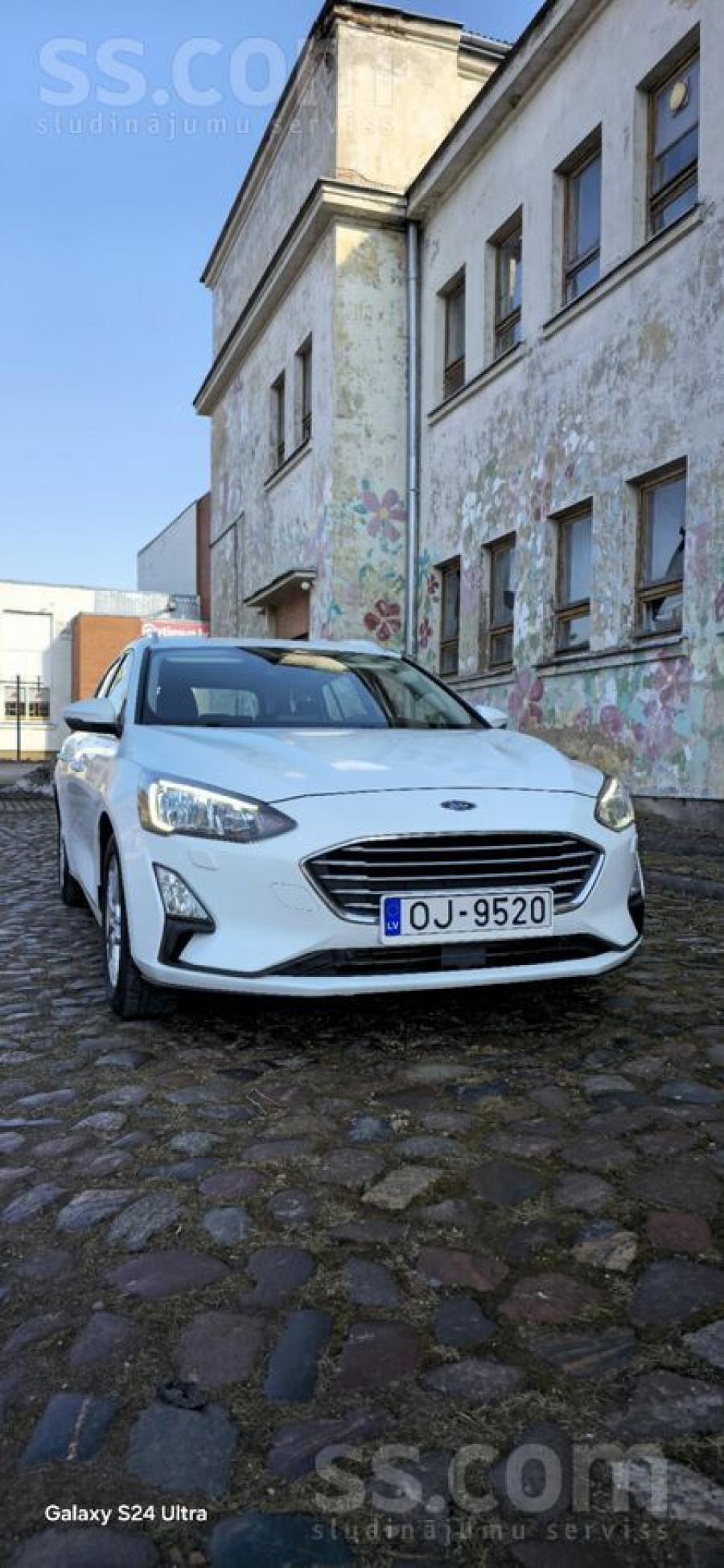 Balts Ford Focus 2020 Bauska, ar dzinēja tilpumu 1.00 L un nobraukumu 145 tūkst. km par 9500 €, foto 2 vietnē AUTOMOTO.COM.LV