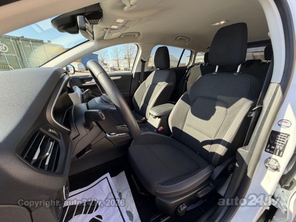 Balts Ford Focus 2020 Tartu, ar dzinēja tilpumu 2.00 L un nobraukumu 173 tūkst. km par 10999 €, foto 9 vietnē AUTOMOTO.COM.LV