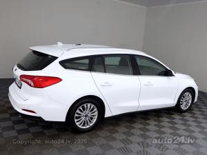 Balts Ford Focus 2020 Tallina, ar dzinēja tilpumu 1.50 L un nobraukumu 203 tūkst. km par 5499 €, foto 4 vietnē AUTOMOTO.COM.LV