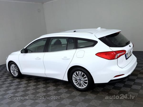 White Ford Focus 2020 in Tallinn, with an engine capacity of 1.50 L and mileage of 203 thousand km for 5499 €, photo 4 on AUTOMOTO.COM.LV
