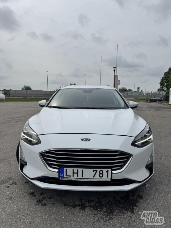 White Ford Focus 2020 in Klaipeda, with an engine capacity of 1.50 L and mileage of 206 thousand km for 5700 €, photo 2 on AUTOMOTO.COM.LV