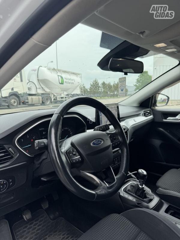 White Ford Focus 2020 in Klaipeda, with an engine capacity of 1.50 L and mileage of 206 thousand km for 5700 €, photo 9 on AUTOMOTO.COM.LV