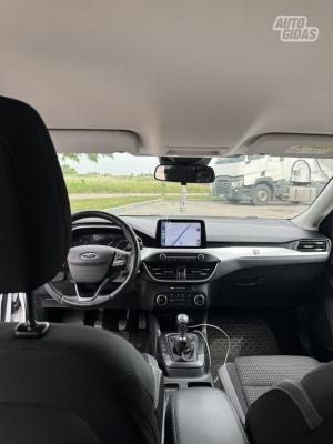 White Ford Focus 2020 in Klaipeda, with an engine capacity of 1.50 L and mileage of 206 thousand km for 5700 €, photo 12 on AUTOMOTO.COM.LV