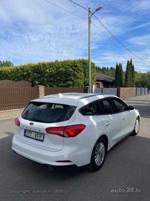 Balts Ford Focus 2020 Tallina, ar dzinēja tilpumu 1.50 L un nobraukumu 203 tūkst. km par 8990 €, foto 6 vietnē AUTOMOTO.COM.LV
