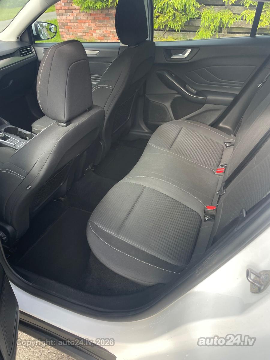 Balts Ford Focus 2020 Tallina, ar dzinēja tilpumu 1.50 L un nobraukumu 203 tūkst. km par 8990 €, foto 13 vietnē AUTOMOTO.COM.LV