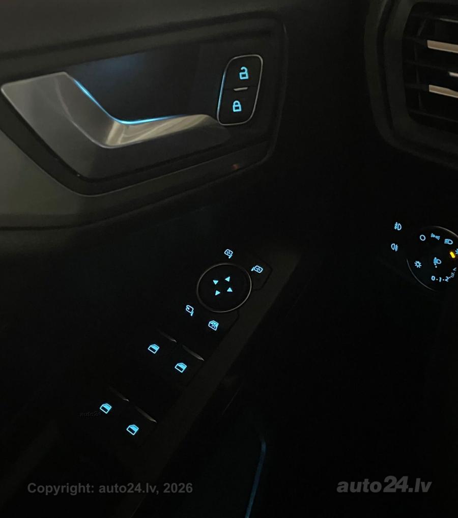 Balts Ford Focus 2020 Tallina, ar dzinēja tilpumu 1.50 L un nobraukumu 203 tūkst. km par 8990 €, foto 22 vietnē AUTOMOTO.COM.LV