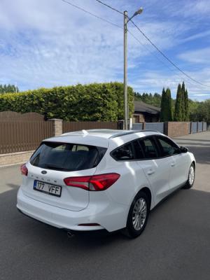 White Ford Focus 2020 in Tallinn, with an engine capacity of 1.50 L and mileage of 203 thousand km for 8900 €, photo 4 on AUTOMOTO.COM.LV