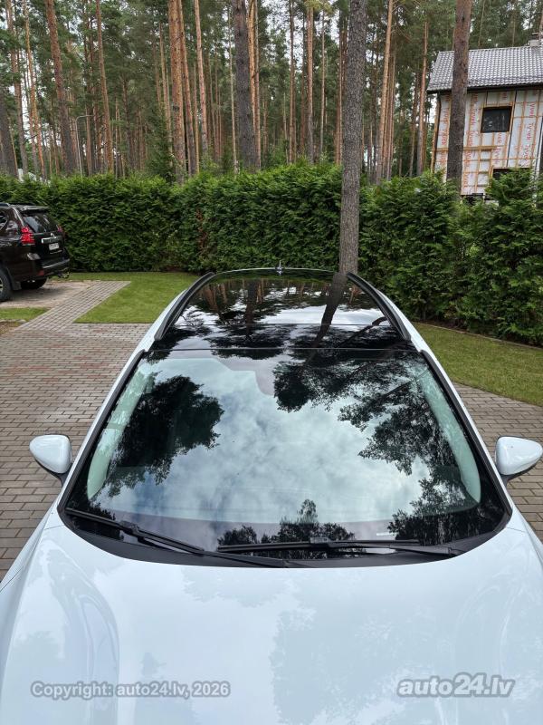 White Ford Focus 2020 in Tartu, with an engine capacity of 1.50 L and mileage of 181 thousand km for 8000 €, photo 7 on AUTOMOTO.COM.LV