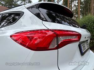 Balts Ford Focus 2020 Tartu, ar dzinēja tilpumu 1.50 L un nobraukumu 181 tūkst. km par 8000 €, foto 12 vietnē AUTOMOTO.COM.LV