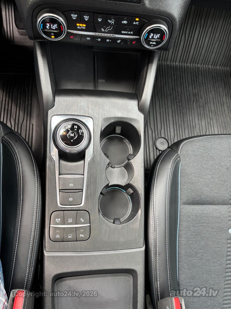 Balts Ford Focus 2020 Tartu, ar dzinēja tilpumu 1.50 L un nobraukumu 181 tūkst. km par 8000 €, foto 16 vietnē AUTOMOTO.COM.LV