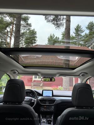 Balts Ford Focus 2020 Tartu, ar dzinēja tilpumu 1.50 L un nobraukumu 181 tūkst. km par 8000 €, foto 24 vietnē AUTOMOTO.COM.LV