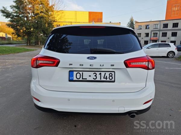 Белый Форд Фокус 2020 в Рига, объемом двигателя 1.50 л и пробегом 280 тыс. км за 5900 €, фото 5 на AUTOMOTO.COM.LV