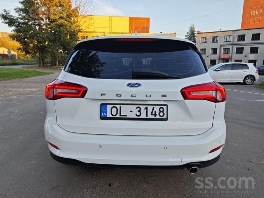 Balts Ford Focus 2020 Rīga, ar dzinēja tilpumu 1.50 L un nobraukumu 280 tūkst. km par 5900 €, foto 5 vietnē AUTOMOTO.COM.LV