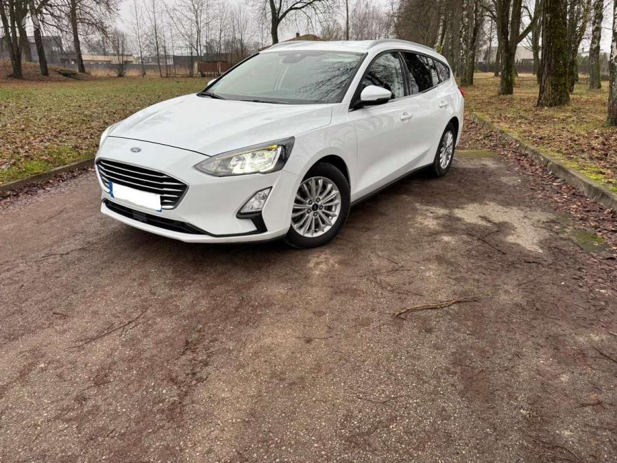 White Ford Focus 2021 in Taurage, with an engine capacity of 1.50 L and mileage of 171 thousand km for 7900 €, photo 1 on AUTOMOTO.COM.LV