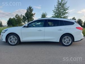 Balts Ford Focus 2021 Rīga, ar dzinēja tilpumu 1.50 L un nobraukumu 195 tūkst. km par 7100 €, foto 3 vietnē AUTOMOTO.COM.LV