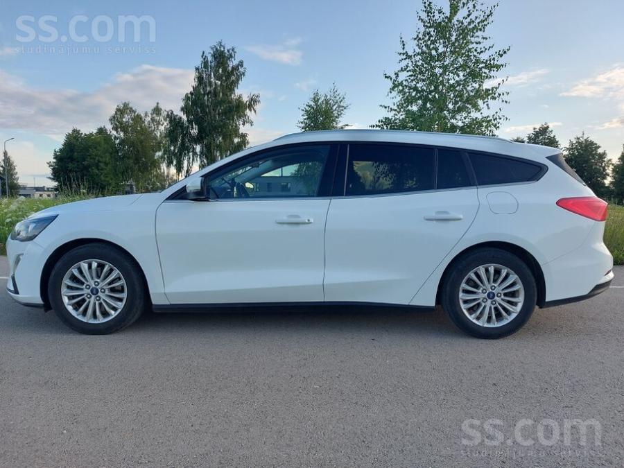 Balts Ford Focus 2021 Rīga, ar dzinēja tilpumu 1.50 L un nobraukumu 195 tūkst. km par 7100 €, foto 3 vietnē AUTOMOTO.COM.LV