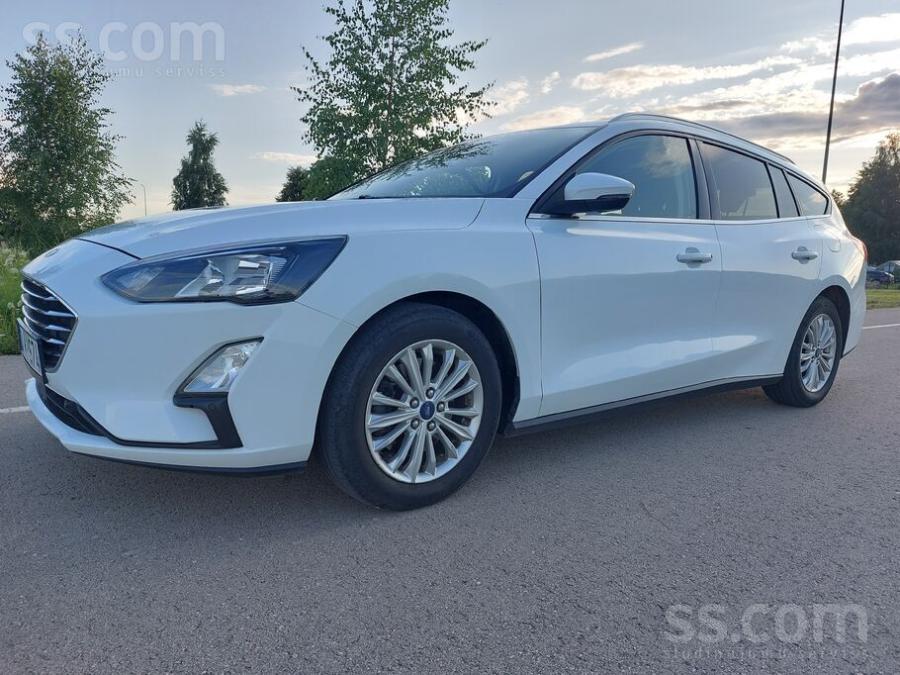 Balts Ford Focus 2021 Rīga, ar dzinēja tilpumu 1.50 L un nobraukumu 195 tūkst. km par 7100 €, foto 5 vietnē AUTOMOTO.COM.LV