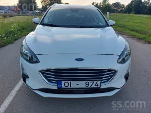 Balts Ford Focus 2021 Rīga, ar dzinēja tilpumu 1.50 L un nobraukumu 195 tūkst. km par 7100 €, foto 6 vietnē AUTOMOTO.COM.LV