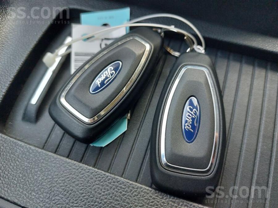 Balts Ford Focus 2021 Rīga, ar dzinēja tilpumu 1.50 L un nobraukumu 195 tūkst. km par 7100 €, foto 26 vietnē AUTOMOTO.COM.LV
