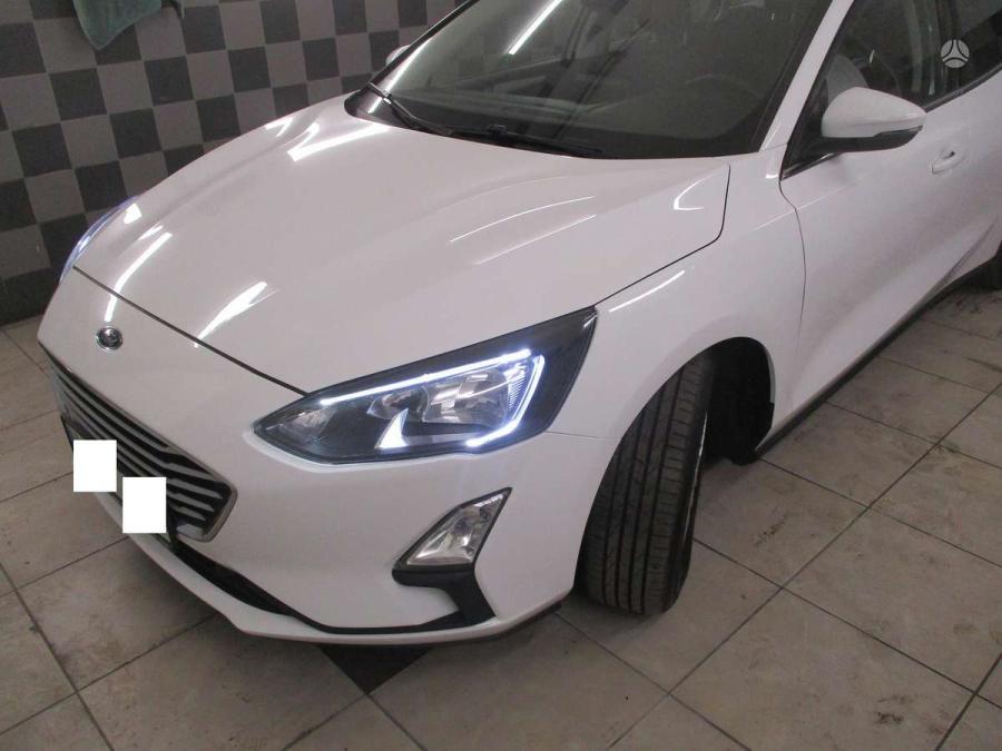 Balts Ford Focus 2021 Viļņa, ar dzinēja tilpumu 1.00 L un nobraukumu 270 tūkst. km par 12350 €, foto 8 vietnē AUTOMOTO.COM.LV