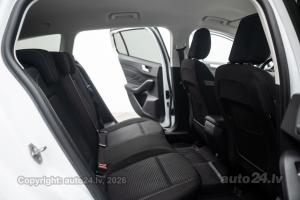 White Ford Focus 2022 in Tallinn, with an engine capacity of 1.00 L and mileage of 145 thousand km for 11999 €, photo 10 on AUTOMOTO.COM.LV