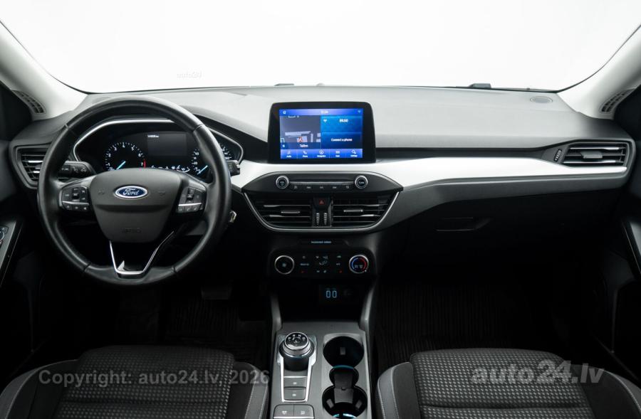 White Ford Focus 2022 in Tallinn, with an engine capacity of 1.00 L and mileage of 145 thousand km for 11999 €, photo 13 on AUTOMOTO.COM.LV