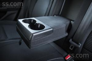 White Ford Focus 2022 in Riga, with an engine capacity of 1.50 L and mileage of 176 thousand km for 11990 €, photo 13 on AUTOMOTO.COM.LV