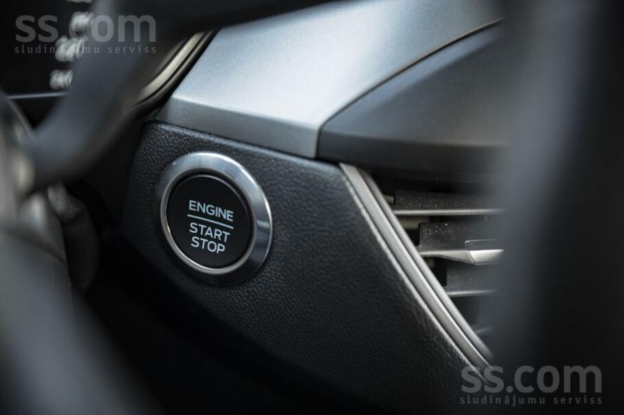 White Ford Focus 2022 in Riga, with an engine capacity of 1.50 L and mileage of 176 thousand km for 11990 €, photo 21 on AUTOMOTO.COM.LV