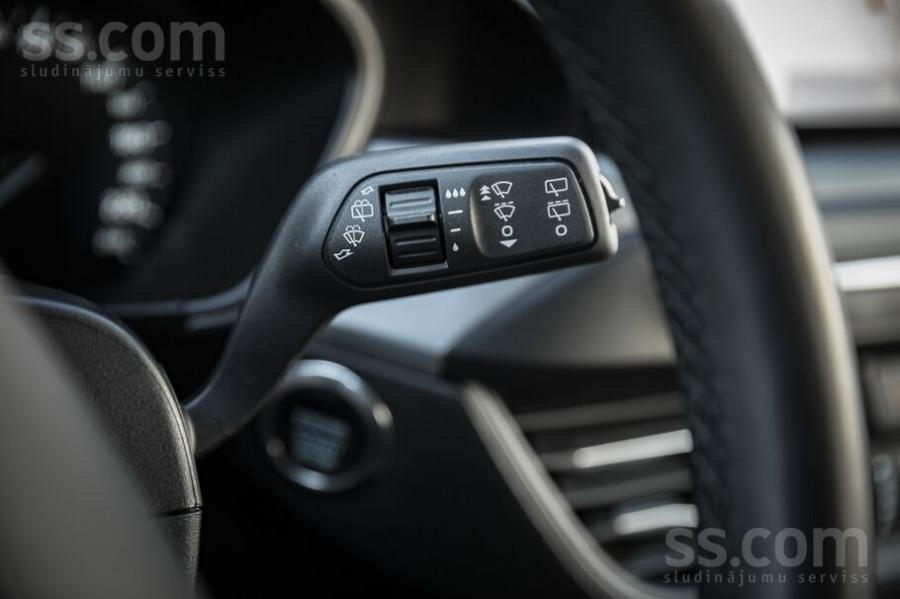 Balts Ford Focus 2022 Rīga, ar dzinēja tilpumu 1.50 L un nobraukumu 176 tūkst. km par 11490 €, foto 20 vietnē AUTOMOTO.COM.LV