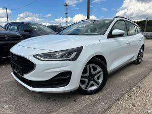 White Ford Focus 2022 in Vilnius, with an engine capacity of 1.50 L and mileage of 192 thousand km for 9850 €, photo 3 on AUTOMOTO.COM.LV