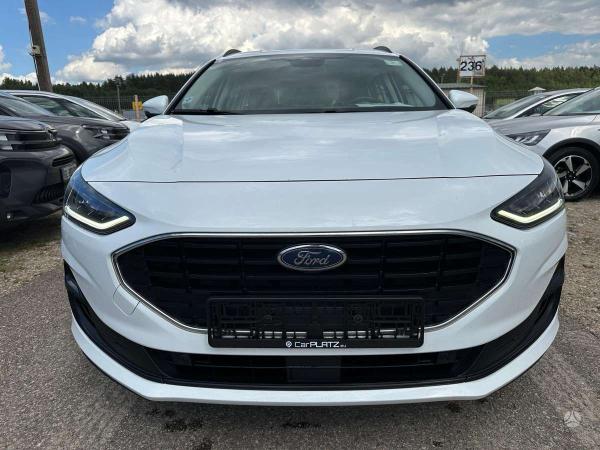 White Ford Focus 2022 in Vilnius, with an engine capacity of 1.50 L and mileage of 192 thousand km for 9850 €, photo 3 on AUTOMOTO.COM.LV