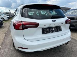 White Ford Focus 2022 in Vilnius, with an engine capacity of 1.50 L and mileage of 192 thousand km for 9850 €, photo 6 on AUTOMOTO.COM.LV
