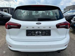 White Ford Focus 2022 in Vilnius, with an engine capacity of 1.50 L and mileage of 192 thousand km for 9850 €, photo 8 on AUTOMOTO.COM.LV