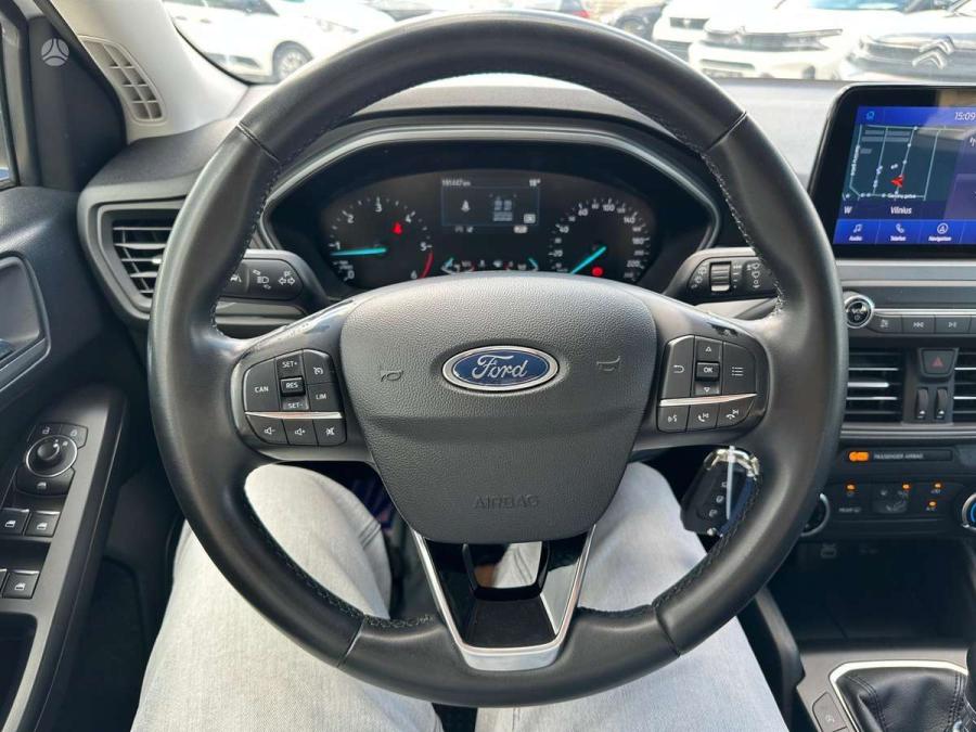 White Ford Focus 2022 in Vilnius, with an engine capacity of 1.50 L and mileage of 192 thousand km for 9850 €, photo 18 on AUTOMOTO.COM.LV