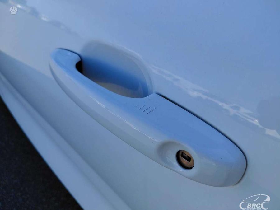 White Ford Focus 2022 in Vilnius, with an engine capacity of 1.00 L and mileage of 117 thousand km for 9900 €, photo 27 on AUTOMOTO.COM.LV