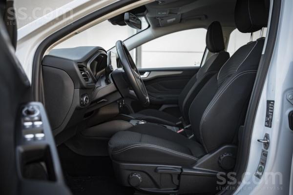 Ford Focus 2022 Rīga vietnē Balts Ford Focus 2022 Rīga, ar dzinēja tilpumu 1.50 L un nobraukumu 176 tūkst. km par 10450 €, foto 9 vietnē AUTOMOTO.COM.LV