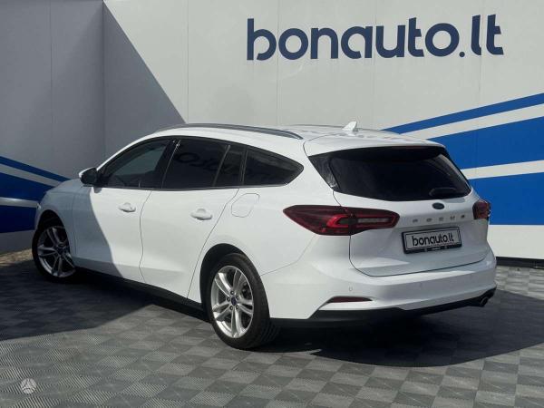 White Ford Focus 2023 in Kaunas, with an engine capacity of 1.50 L and mileage of 228 thousand km for 11999 €, photo 6 on AUTOMOTO.COM.LV