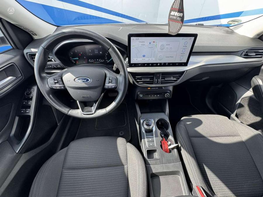 Balts Ford Focus 2023 Kauņa, ar dzinēja tilpumu 1.50 L un nobraukumu 228 tūkst. km par 11999 €, foto 9 vietnē AUTOMOTO.COM.LV